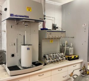 3flex (Micromeritics) – Katedra fyzikální chemie